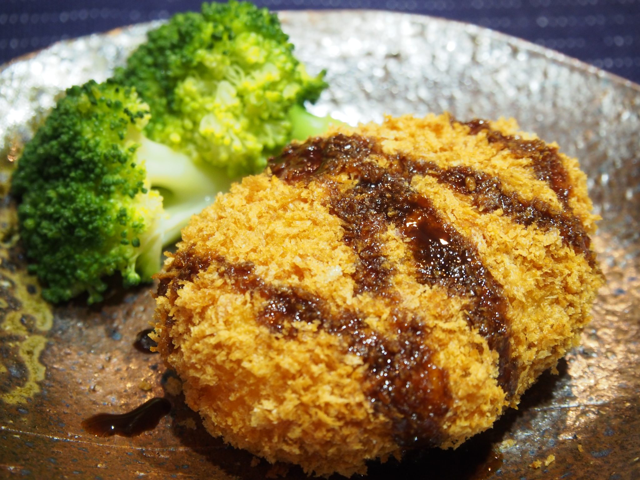 コロッケ | 株式会社コメットカトウ